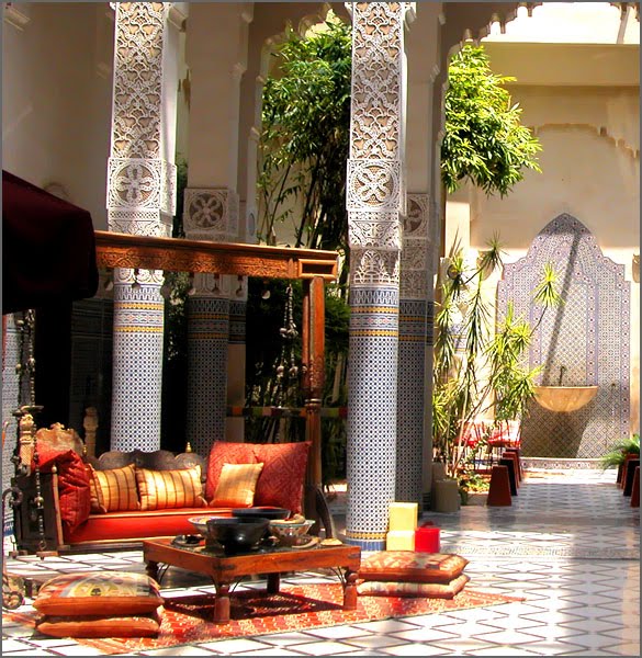 Space Inspirers: Arab Lounge .....